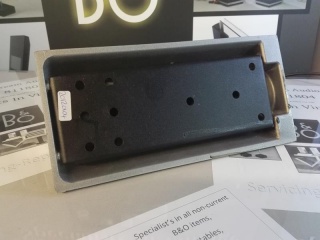 BEOVISION 7 WALL MOUNT - Quality Dream Audio