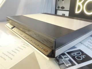 BEOVISION 7 WALL MOUNT - Quality Dream Audio