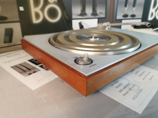 BEOGRAM 3000 TURNTABLE - Quality Dream Audio