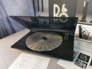 BEOGRAM 3500 TURNTABLE - Quality Dream Audio