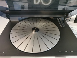 BEOGRAM 3500 TURNTABLE - Quality Dream Audio