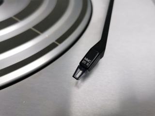 BEOGRAM 2200 TURNTABLE - Quality Dream Audio