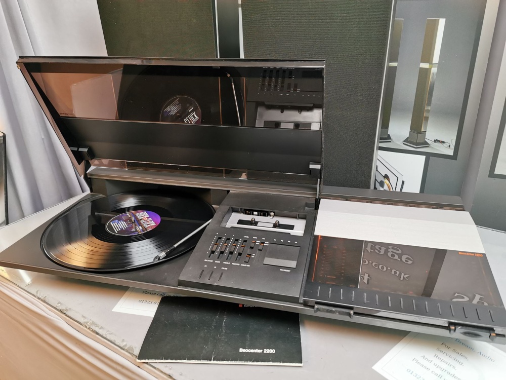 BEOCENTER 2200 - Quality Dream Audio