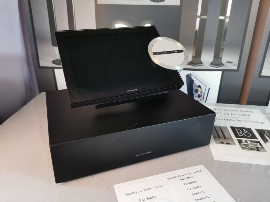 BEOSOUND AND BEOMASTER 5 - Quality Dream Audio