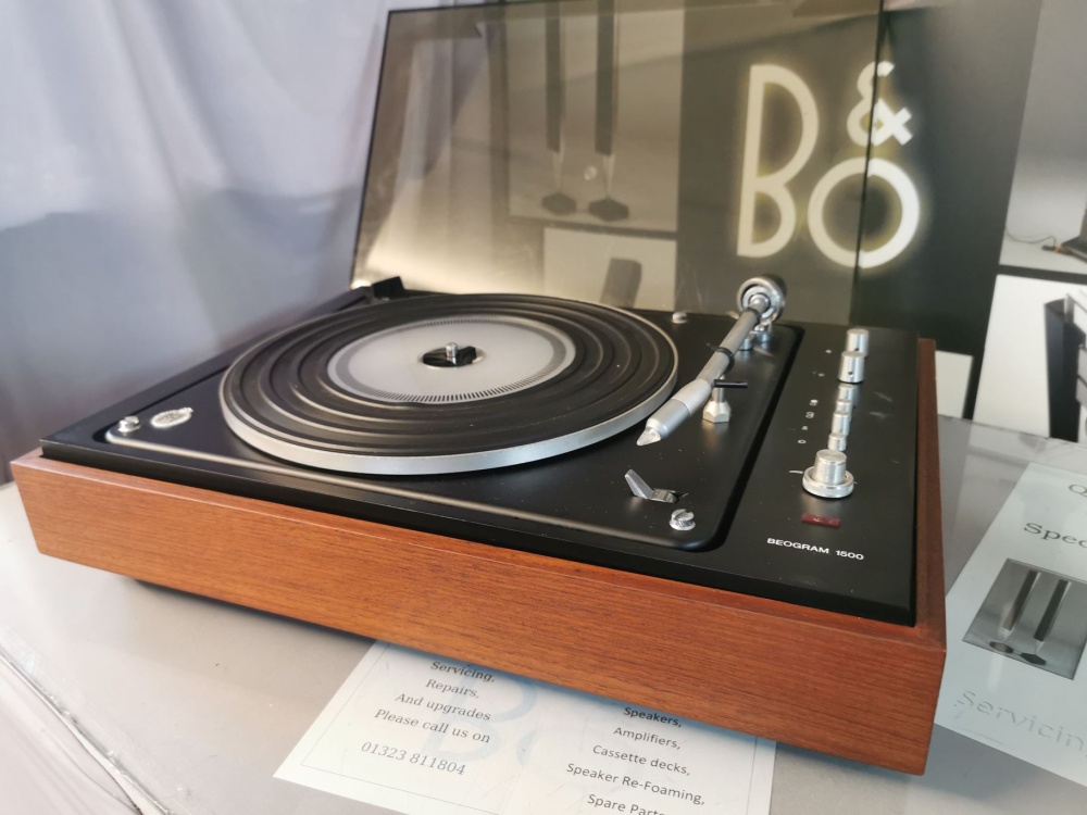 BEOGRAM 1500 TURNTABLE INCLUDING STYLUS - Quality Dream Audio