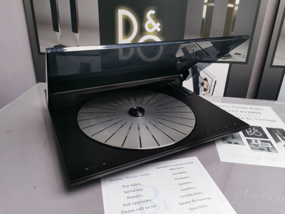 BEOGRAM 3500 TURNTABLE - Quality Dream Audio