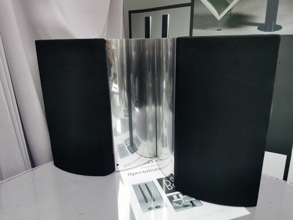 BEOLAB 4000 ACTIVE SPEAKERS - Quality Dream Audio